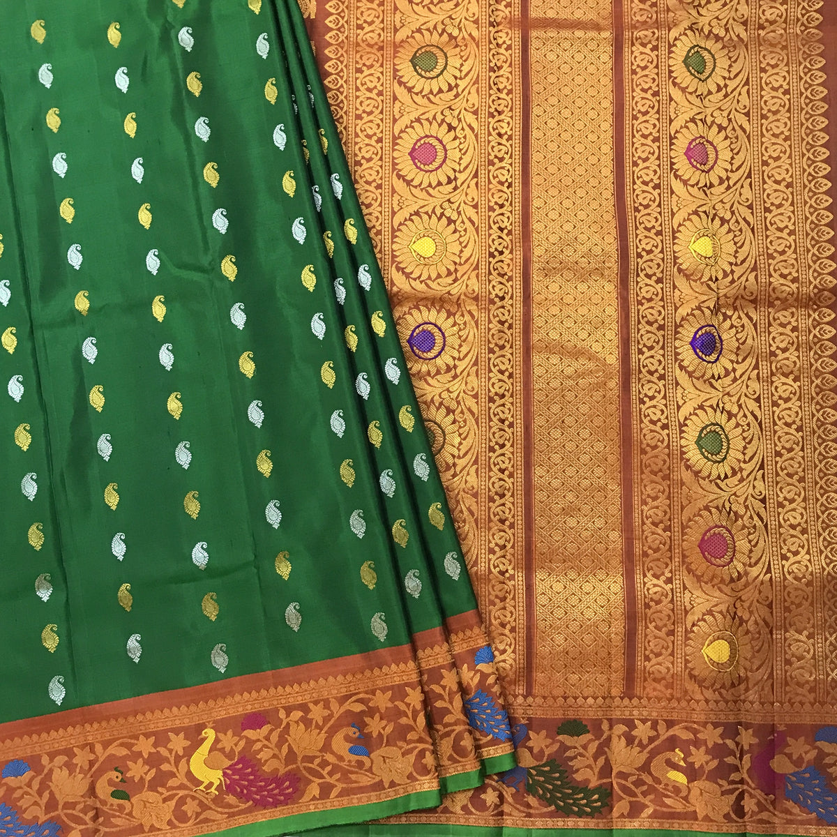 Special Border Gadhwal GL-1-25-472 – Pratha Sarees by Kavita Koparkar