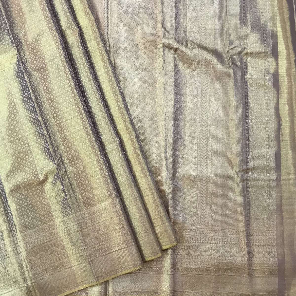 Tissue Kanjeevaram TMK-3-24-676 – Pratha Sarees by Kavita Koparkar