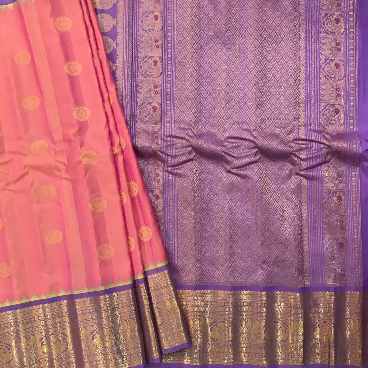 Designer Border Gadhwal GL-2-25-602 – Pratha Sarees by Kavita Koparkar